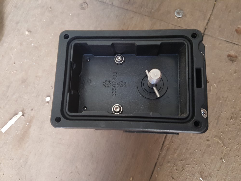 Купити Розподільник тиску S67/S93 Hardi 72481600 - Запчастини HARDI від ...